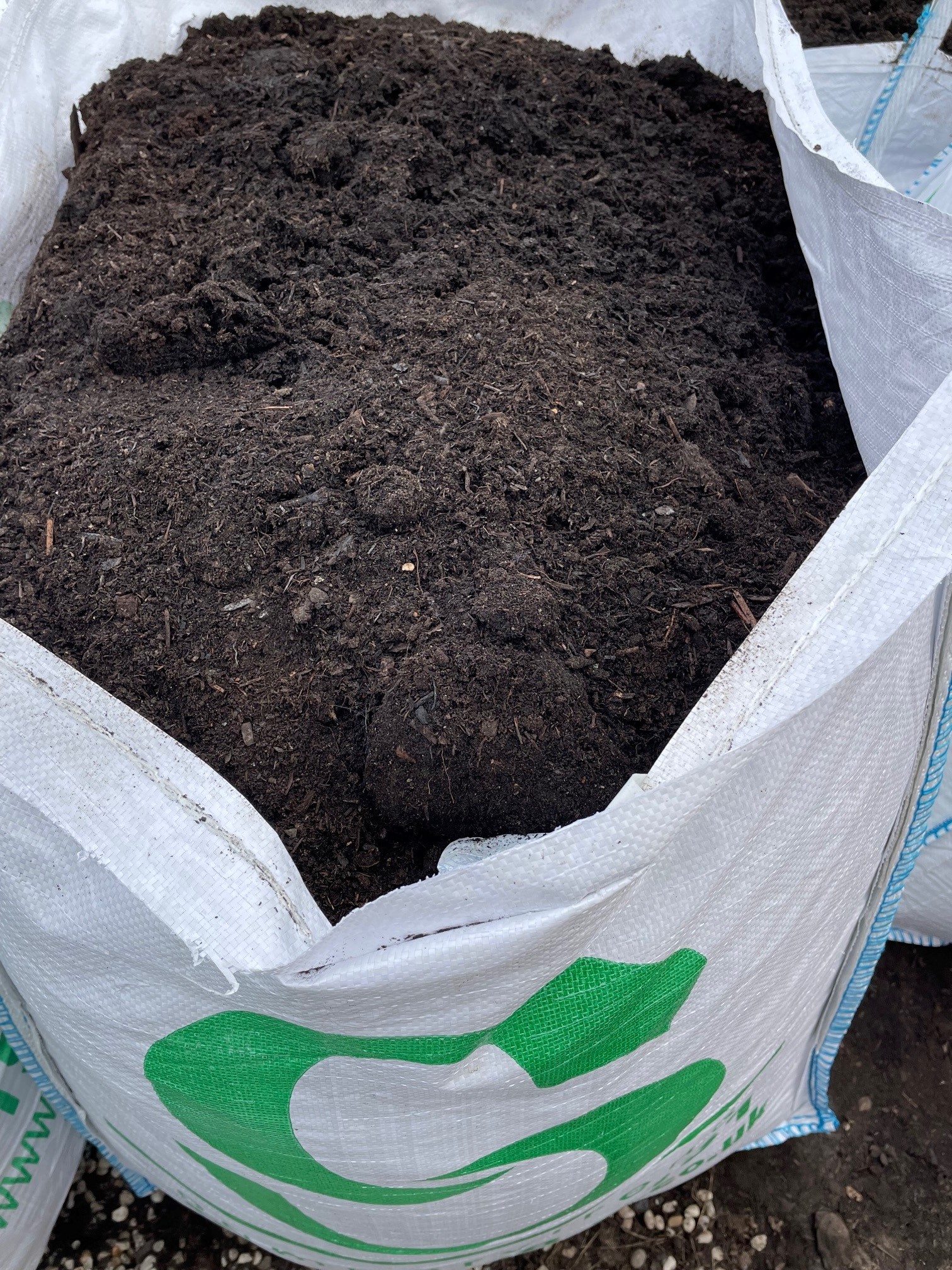 Improving your garden soil - Twickenham Plant Centre